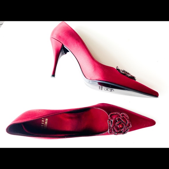Stuart Weitzman | Shoes | Stuart Weitzman Ruby Satin Pumps | Poshmark
